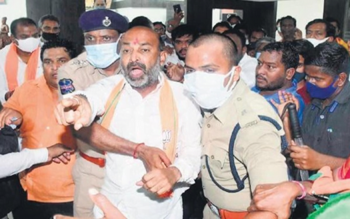 SSC paper leak case: Bandi Sanjay sent on remand to 14-day judicial custody, shifted to ...